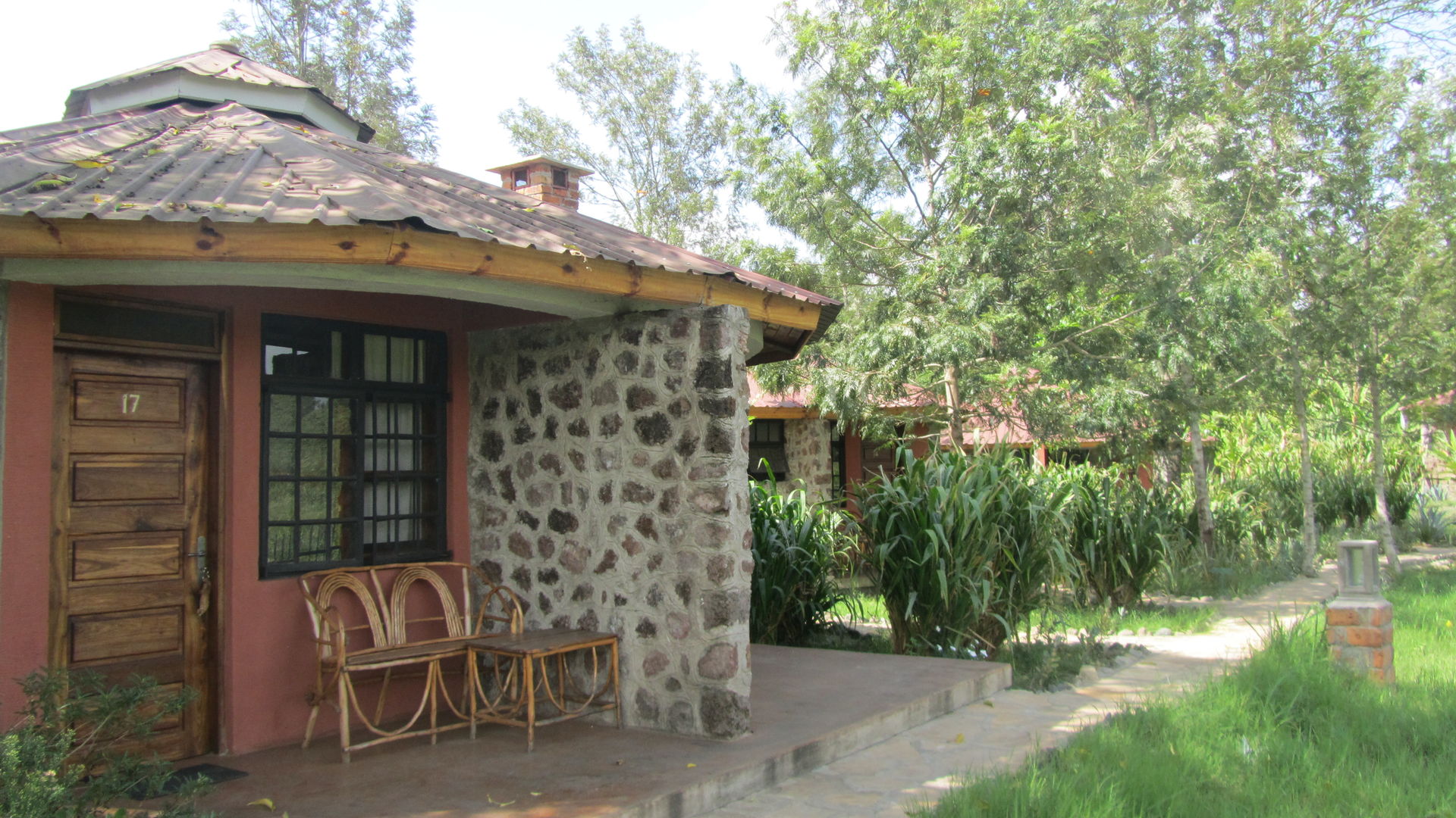 Kiboko Lodge » Tanzania » Matoke Tours